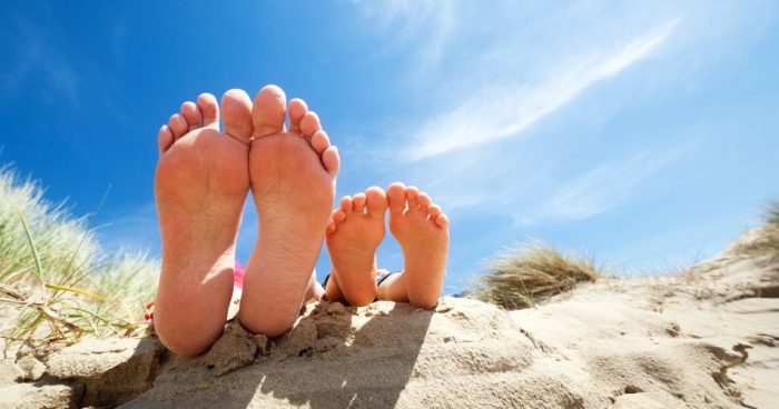 Feet Symbolism & Meaning - Symbolopedia